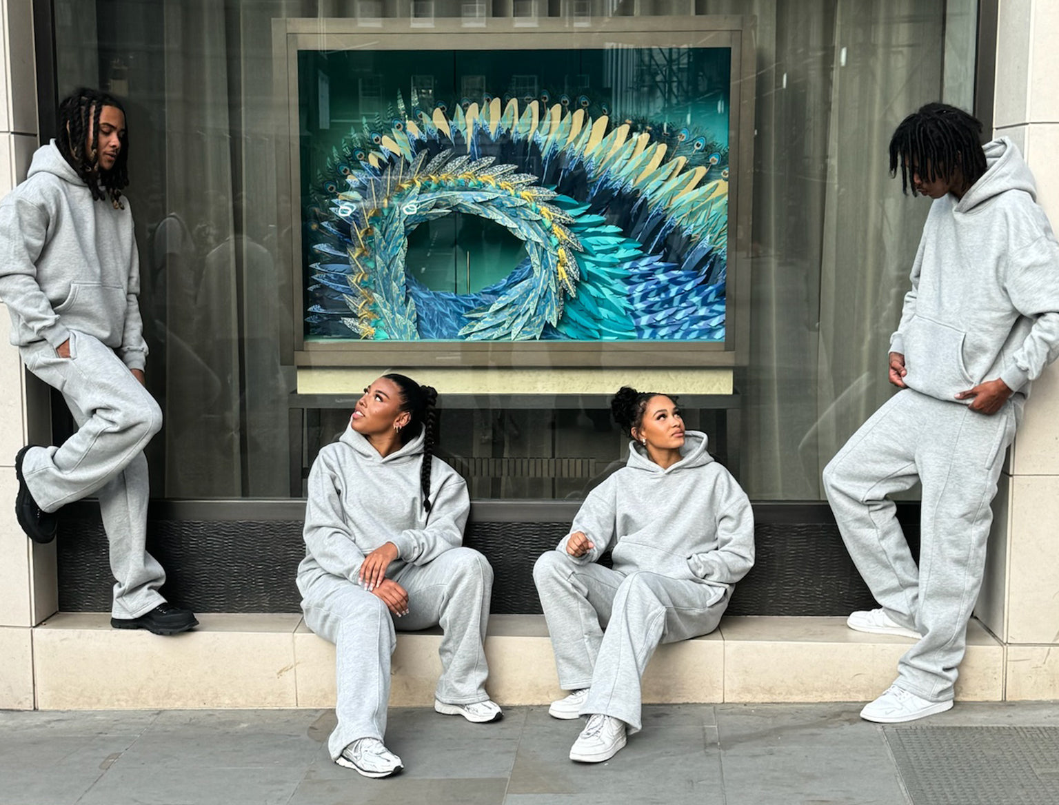 Branded Ltd - Oversized Hoodies & Blank Clothing in UK